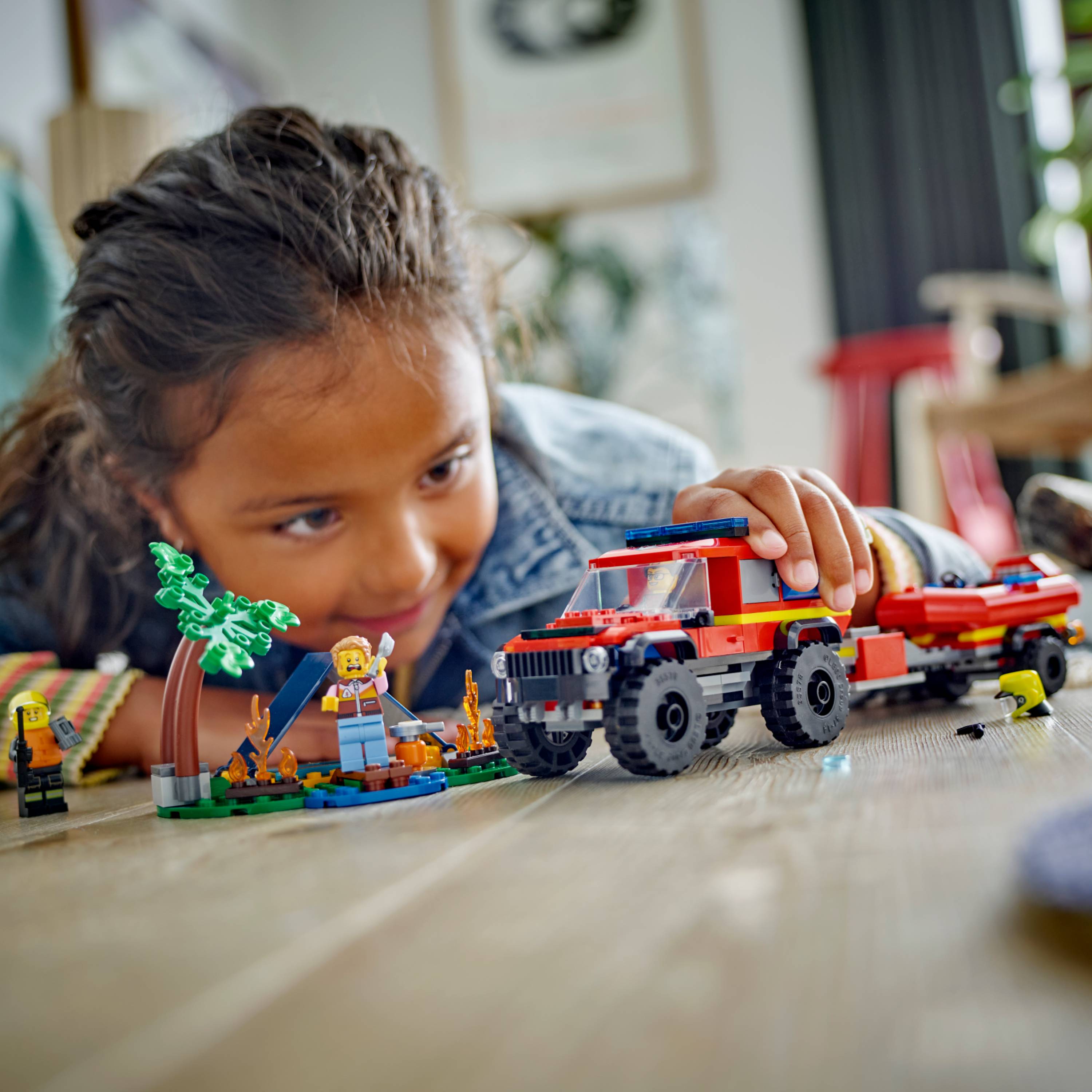 Lego Lego City - Caminhão Dos Bombeiros 4x4 Com Barco De Resgate ...