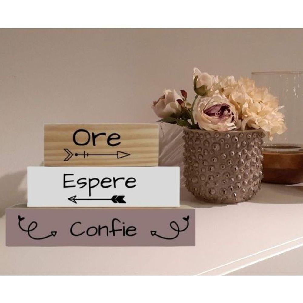 Trio - Ore, Espere, Confie - Em Madeira Pinus - Carrefour