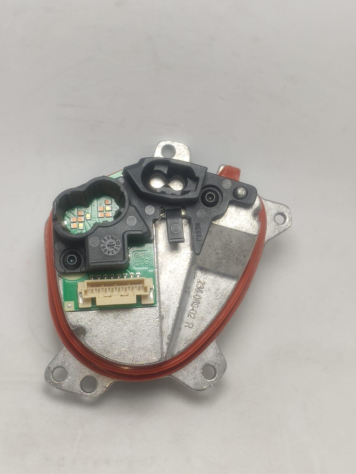 Modulo Reator Farol Direito Led Bm 520i 528i 530i 23508302 - Carrefour