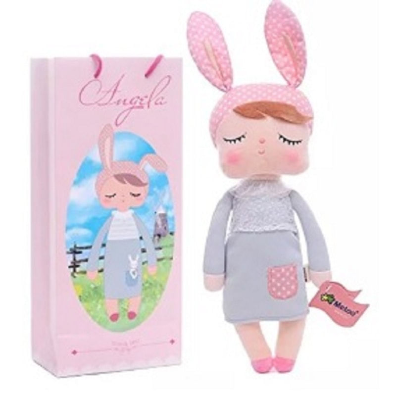 Boneca Metoo Angela Classica é uma coelhinha tão linda que dá vontade ...