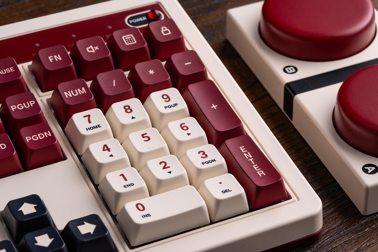 Teclado 8bitdo Retro 108 Mecânico, 108 Teclas Bluetooth - Carrefour