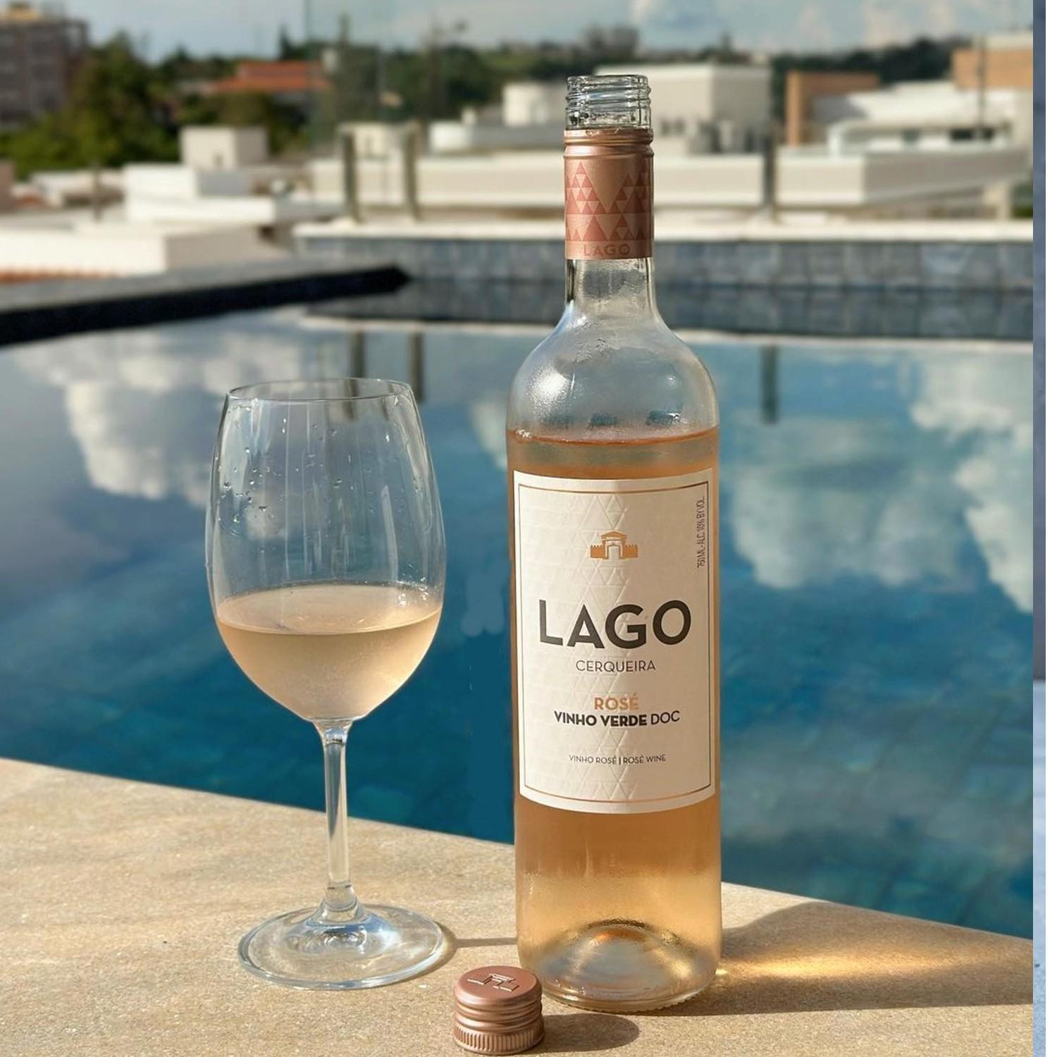Vinho Verde Português Lago Rosé Doc 750ml (3 Garrafas) - Carrefour