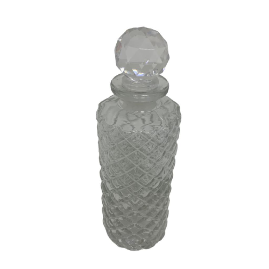 Garrafa de vidro trabalhado pequena para Licor. Ideal para se ter em ... Garrafa de vidro trabalhado pequena para Licor. Ideal para se ter em ...