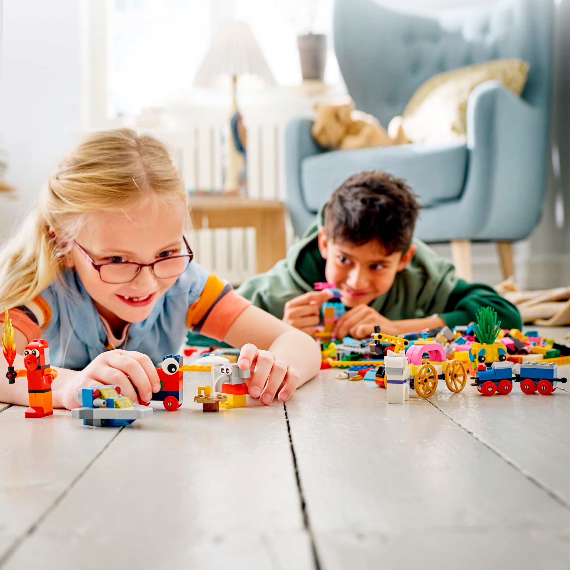 Lego Lego Classic - 90 Anos De Diversão - Carrefour