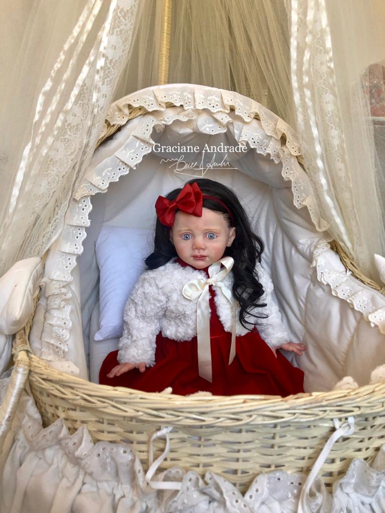 Frida Reborn by Graciane Andrade - Carrefour